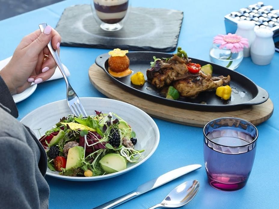 Business Lunch with a View at Glass House Doha | Al Aziziyah Boutique Hotel