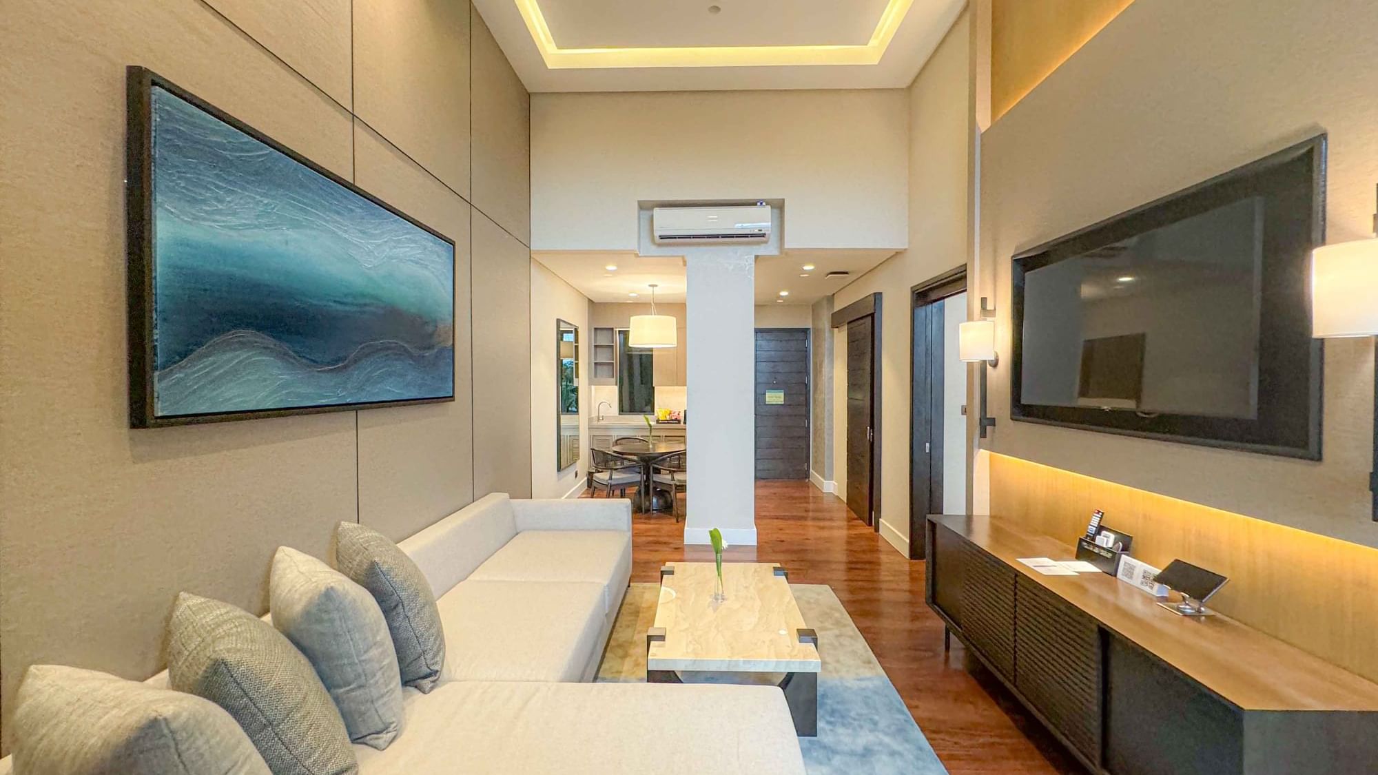 Premiere One Bedroom Suite | Davao Accommodation | Discovery Samal
