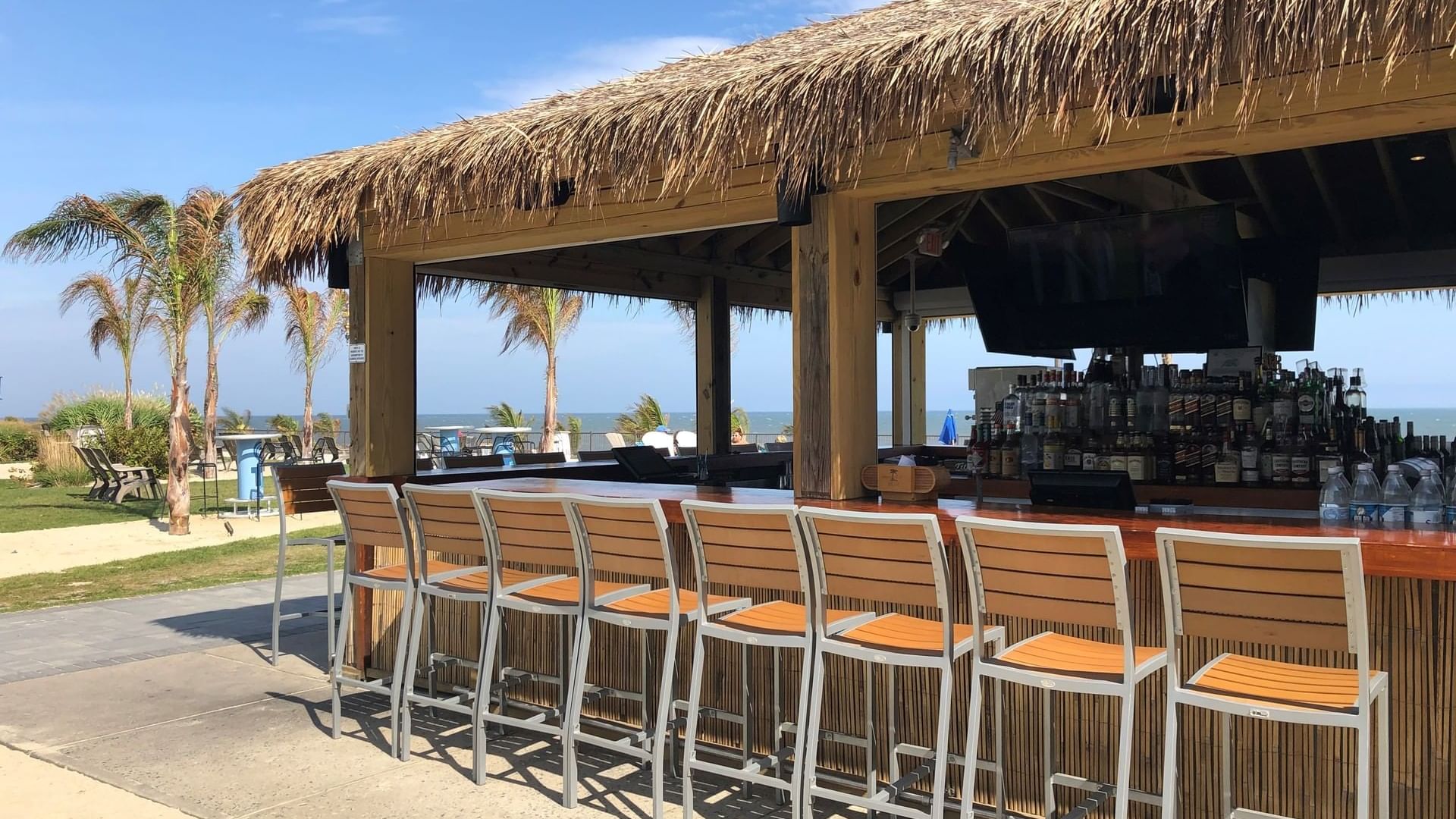Tiki Bar | Ocean Place Resort & Spa Tiki Bar | Ocean Place Resort & Spa