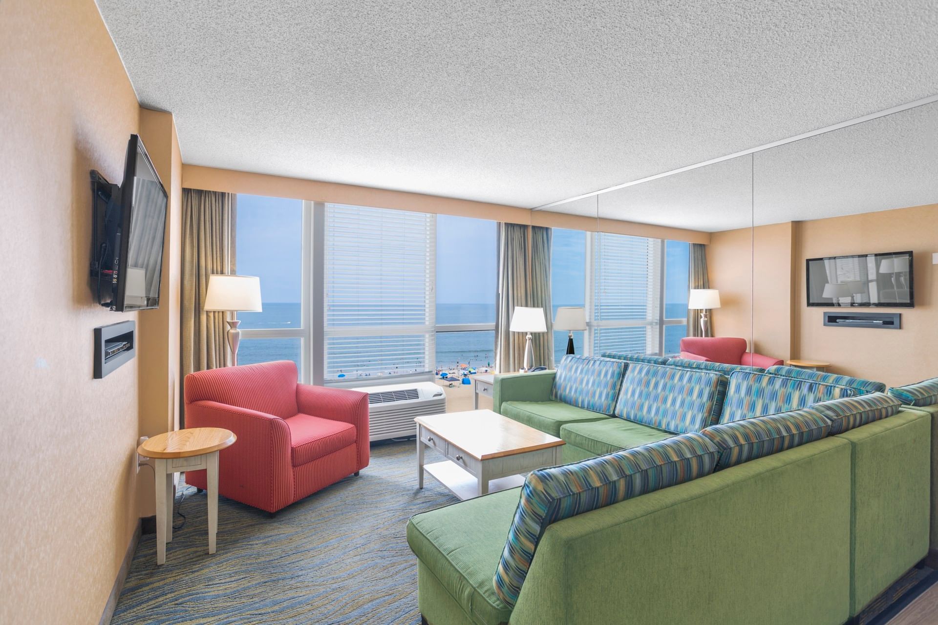 Rooms & Suites in Virginia Beach | Boardwalk Resort & Villas Rooms