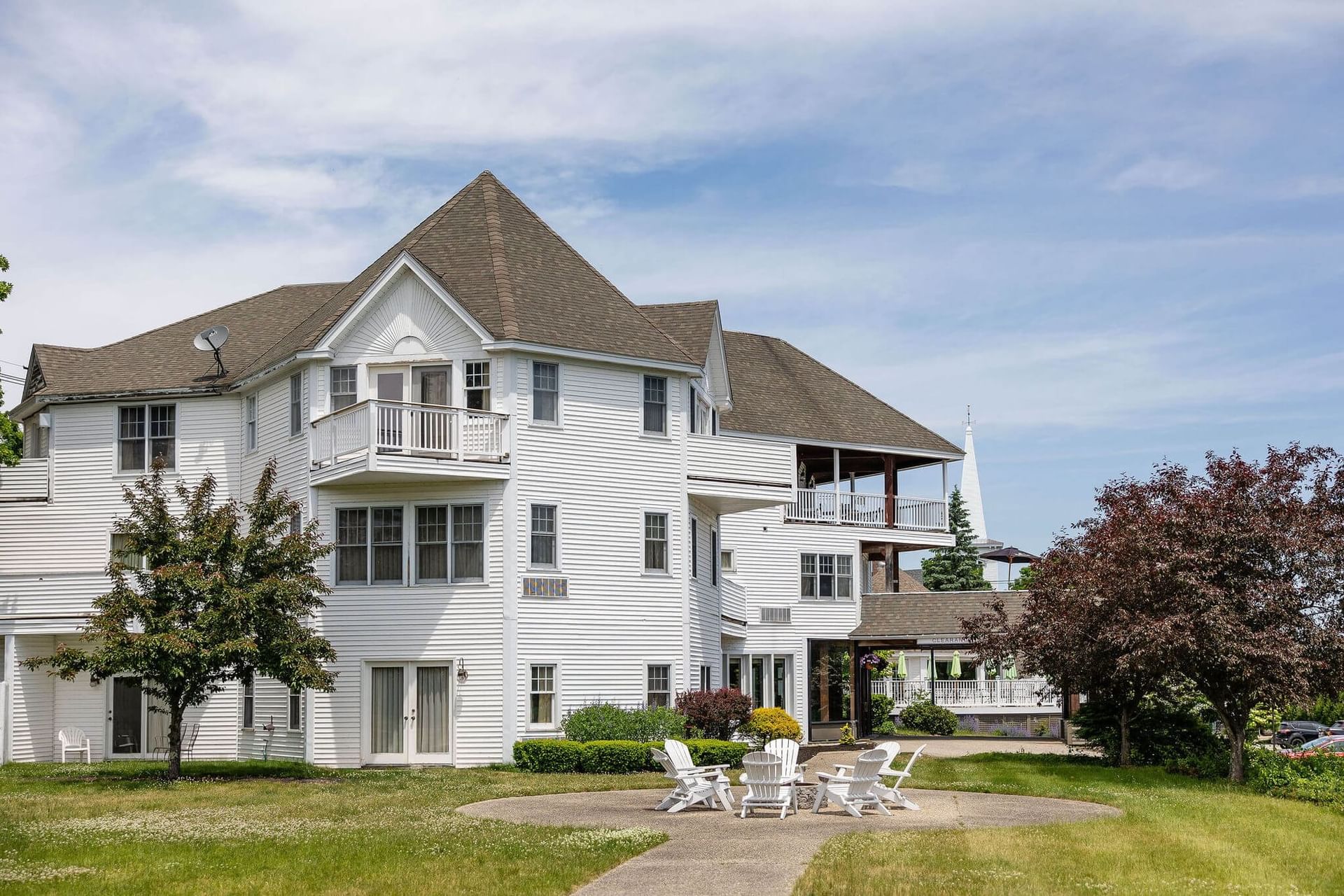 Contact & FAQ | Wolfeboro Inn