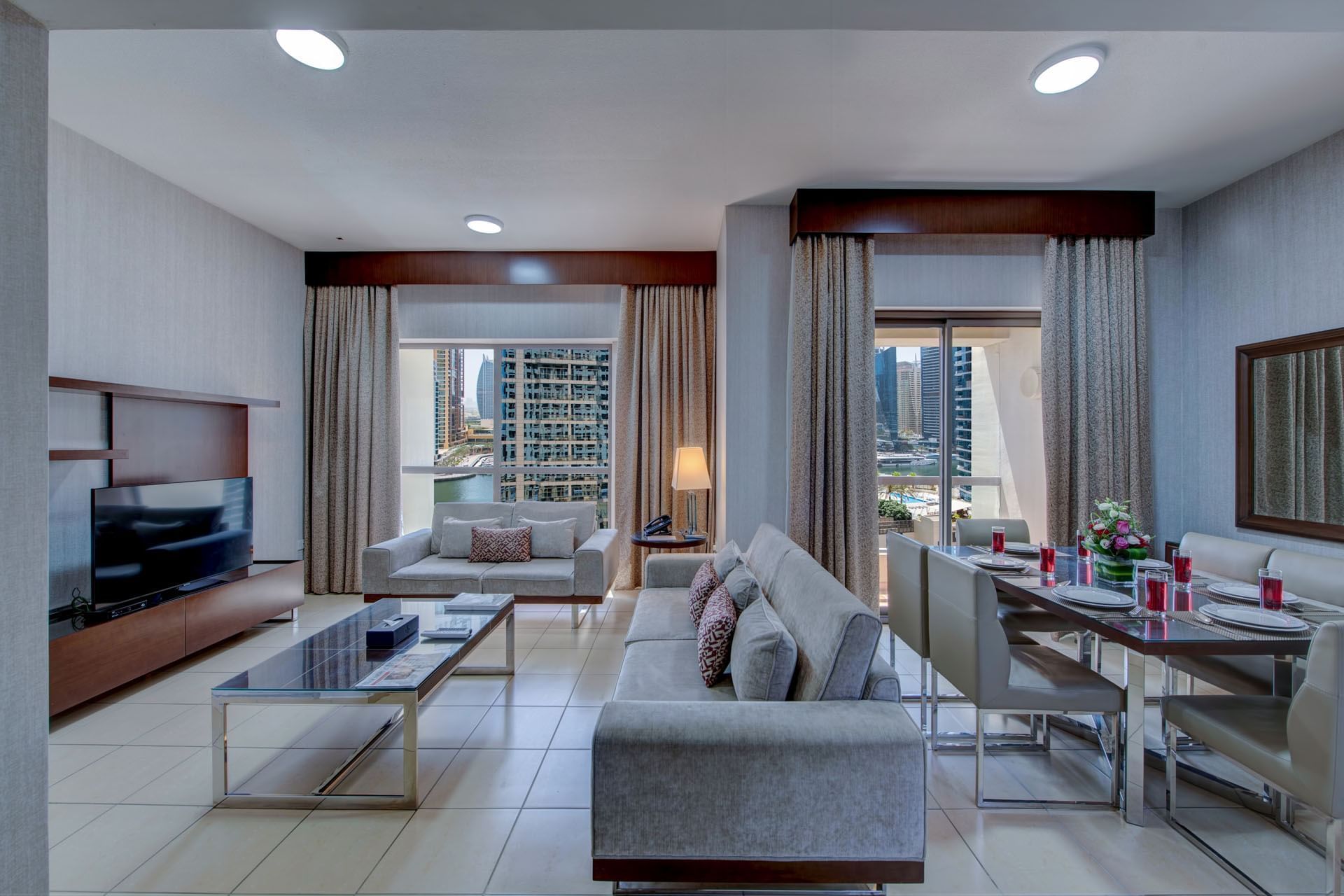 Suha JBR Hotel Apartments | 4-Star Hotel in Dubai