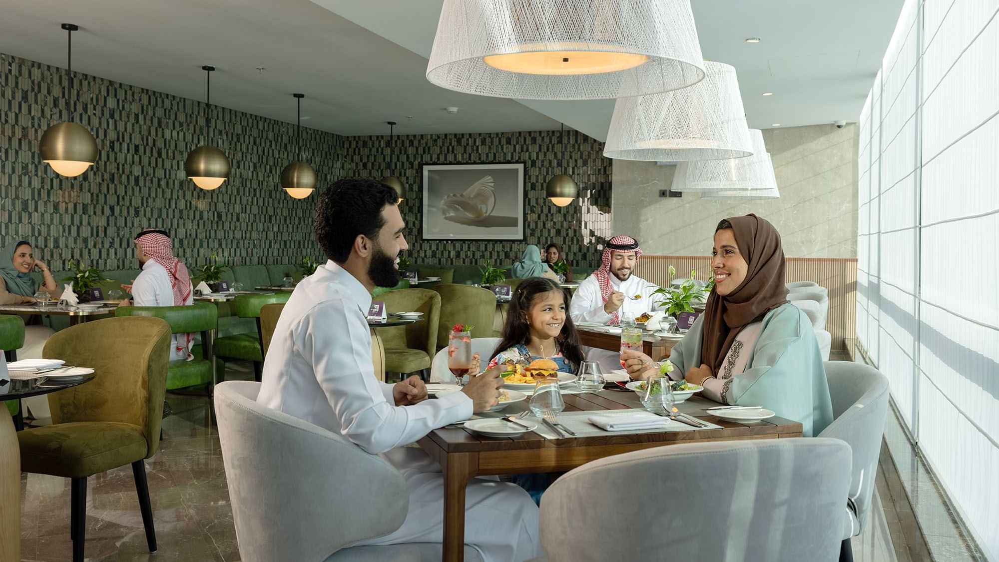 SUNSERA Restaurant | JOUDYAN Red Sea Mall Hotel