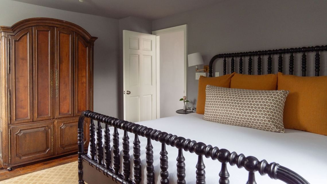 Monticello Suite | The Clifton