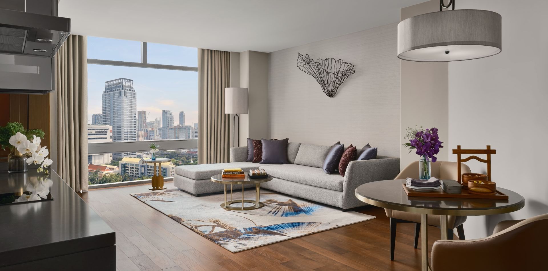 Bangkok Hotel Deals & Packages | Chatrium Grand Bangkok