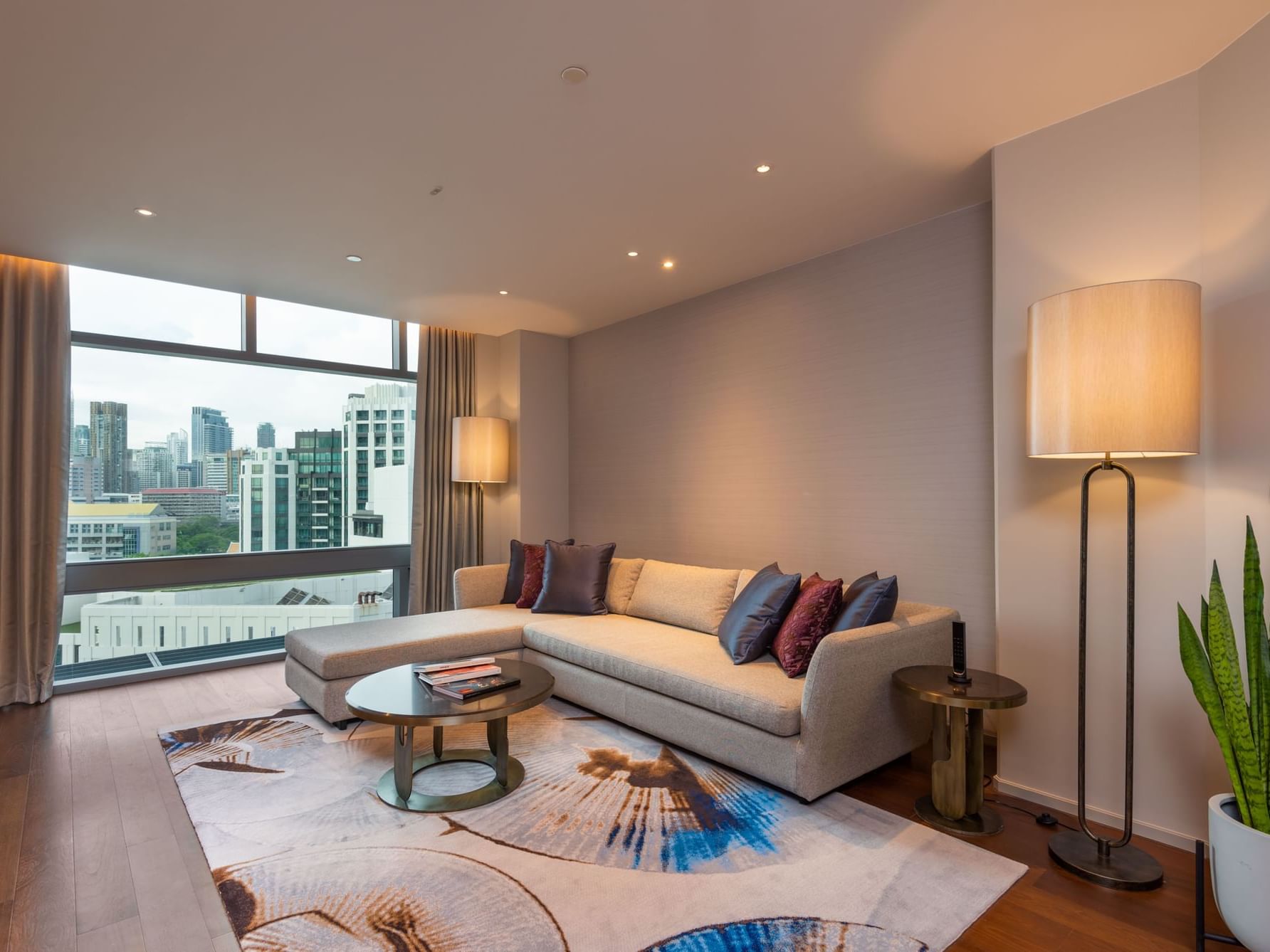 Hotel in Siam Bangkok | Chatrium Grand Bangkok, Phetchaburi Road