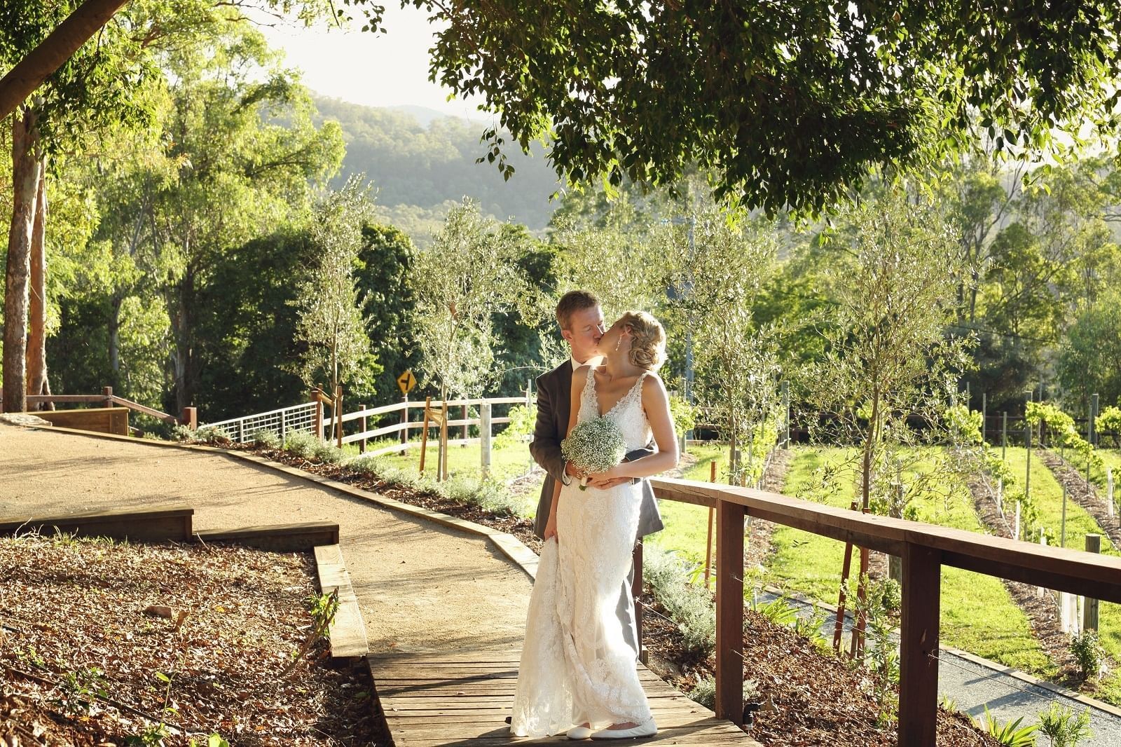 Clear Mountain Lodge Spa Vineyard Wedding Reception Venues Brisbane clear-mountain-lodge-spa-vineyard-wedding-reception-venues-brisbane