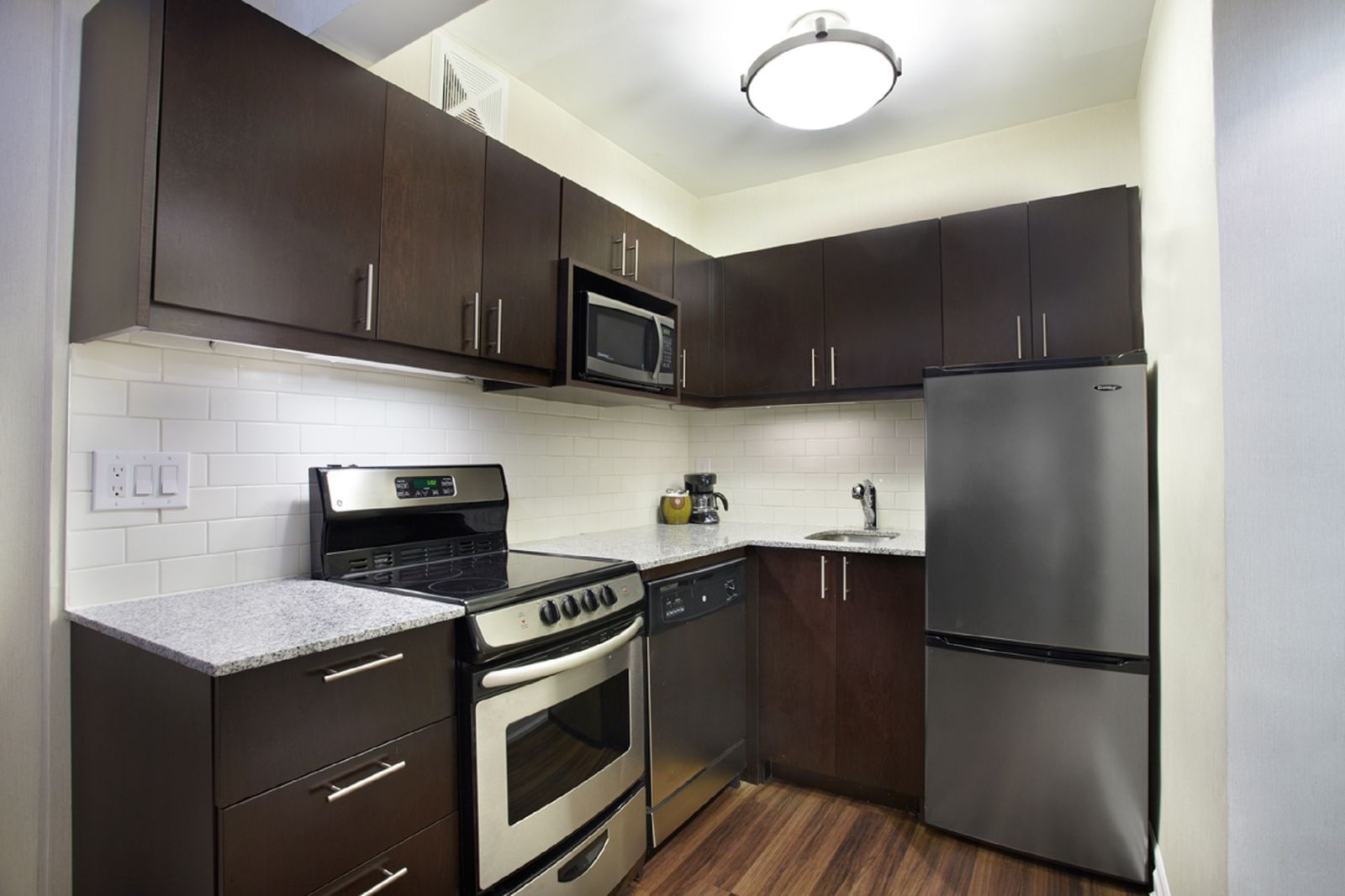 Town Inn Suites Hotel Downtown Toronto Yorkville