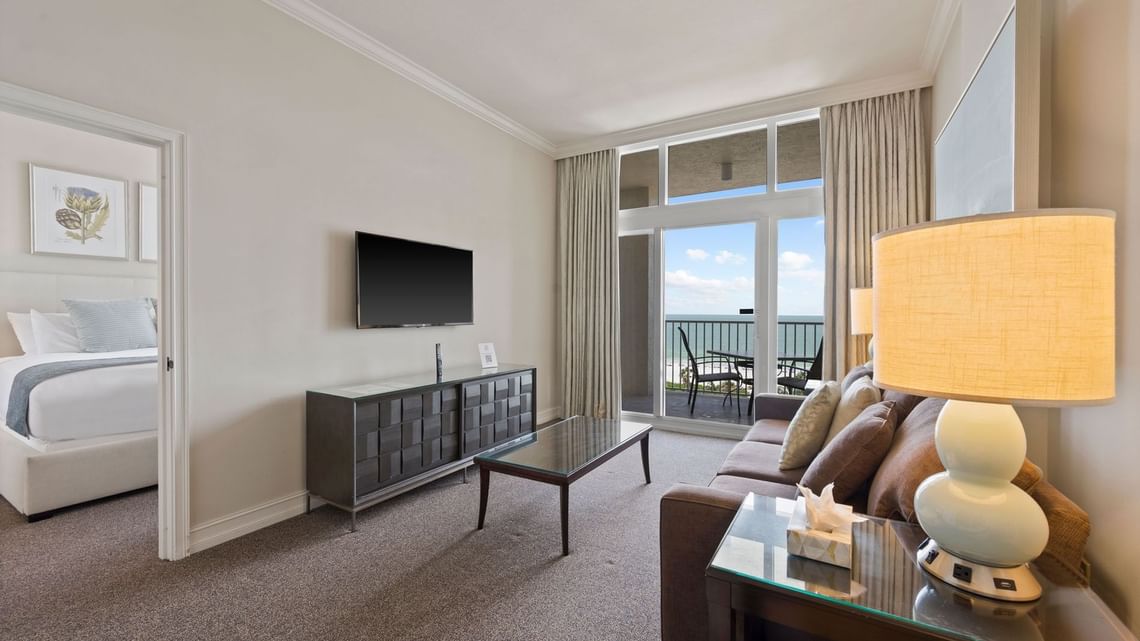 1 Bedroom Full Ocean View Suite | Marco Beach Ocean Suites Florida ...