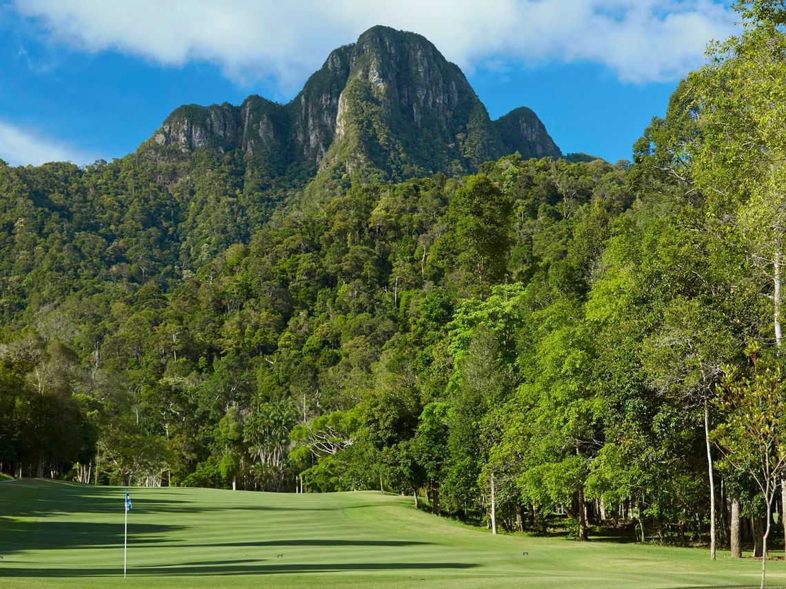 The Els Club & Gunung Raya Golf Course | Tanjung Rhu Resort Destination