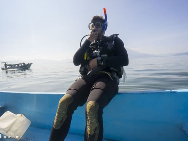 Diving in Atitlán