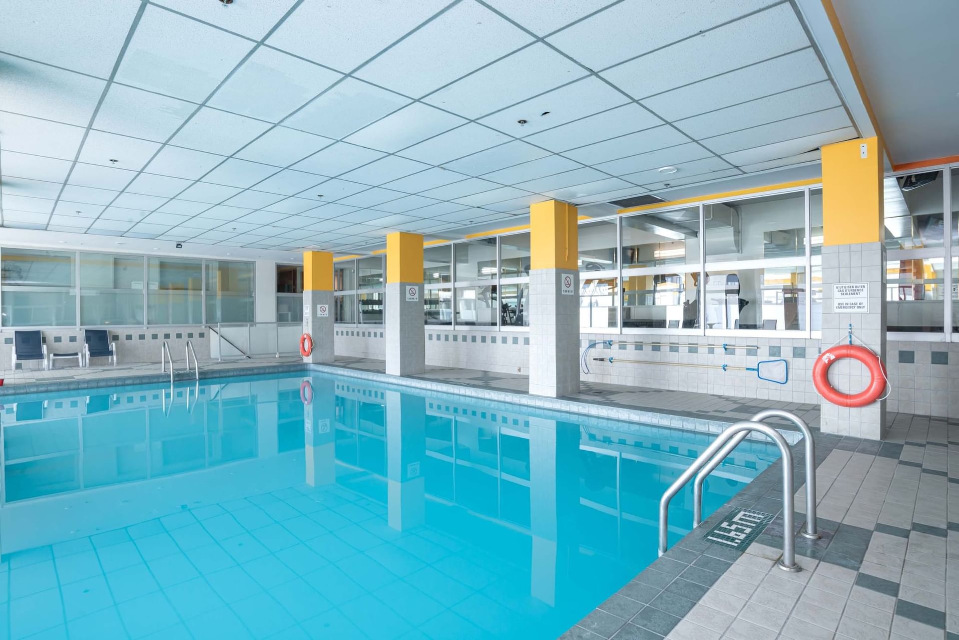 Aménagements | Hôtel Avec Piscine | Hôtel Sandman Montréal-Longueuil