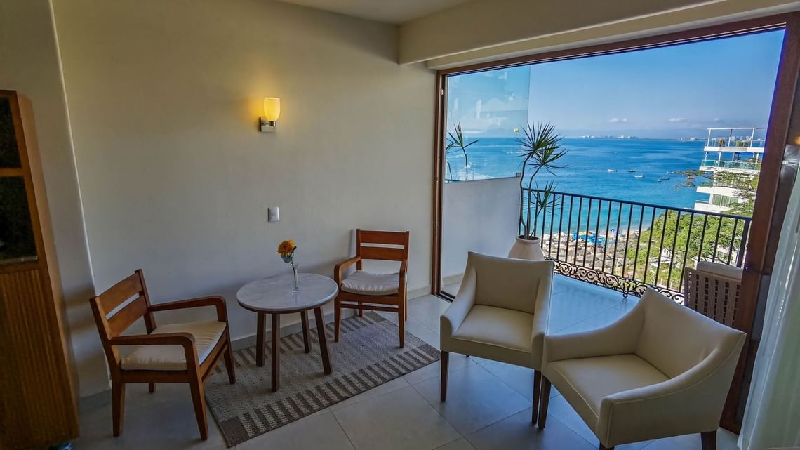 Almar Deluxe Suite Partial Ocean View | Almar Resort Luxury LGBT ...