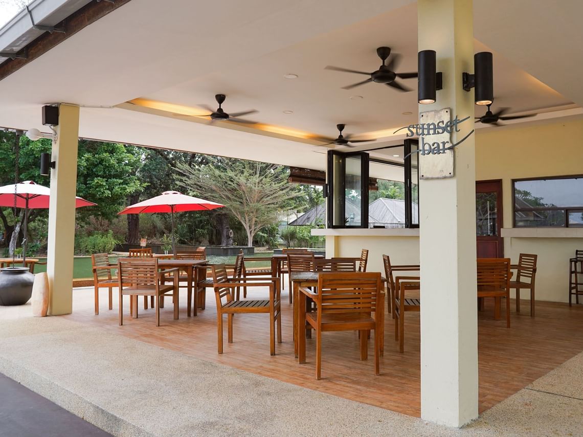 Sunset Pool Bar | Langkawi Bar | Tanjung Rhu