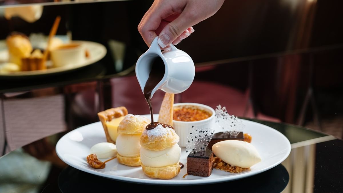 La Vie Champagne Lounge | Sophisticated bar at Crown Perth