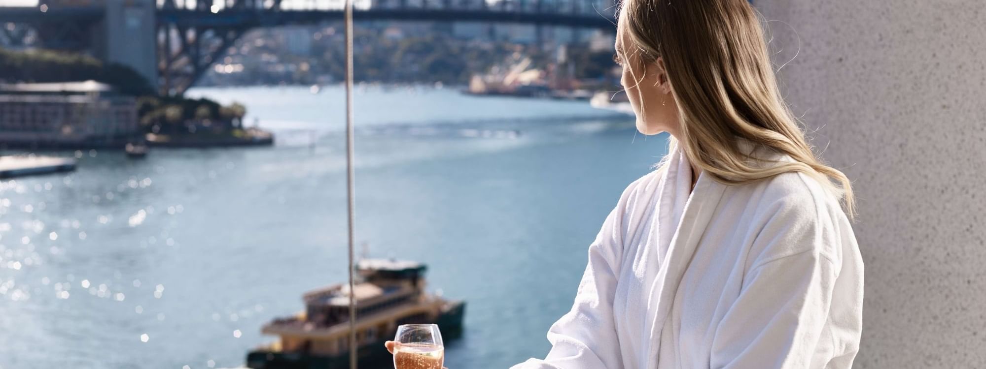 Pullman Quay Grand Sydney Harbour | 5-Star Hotel on Circular Quay