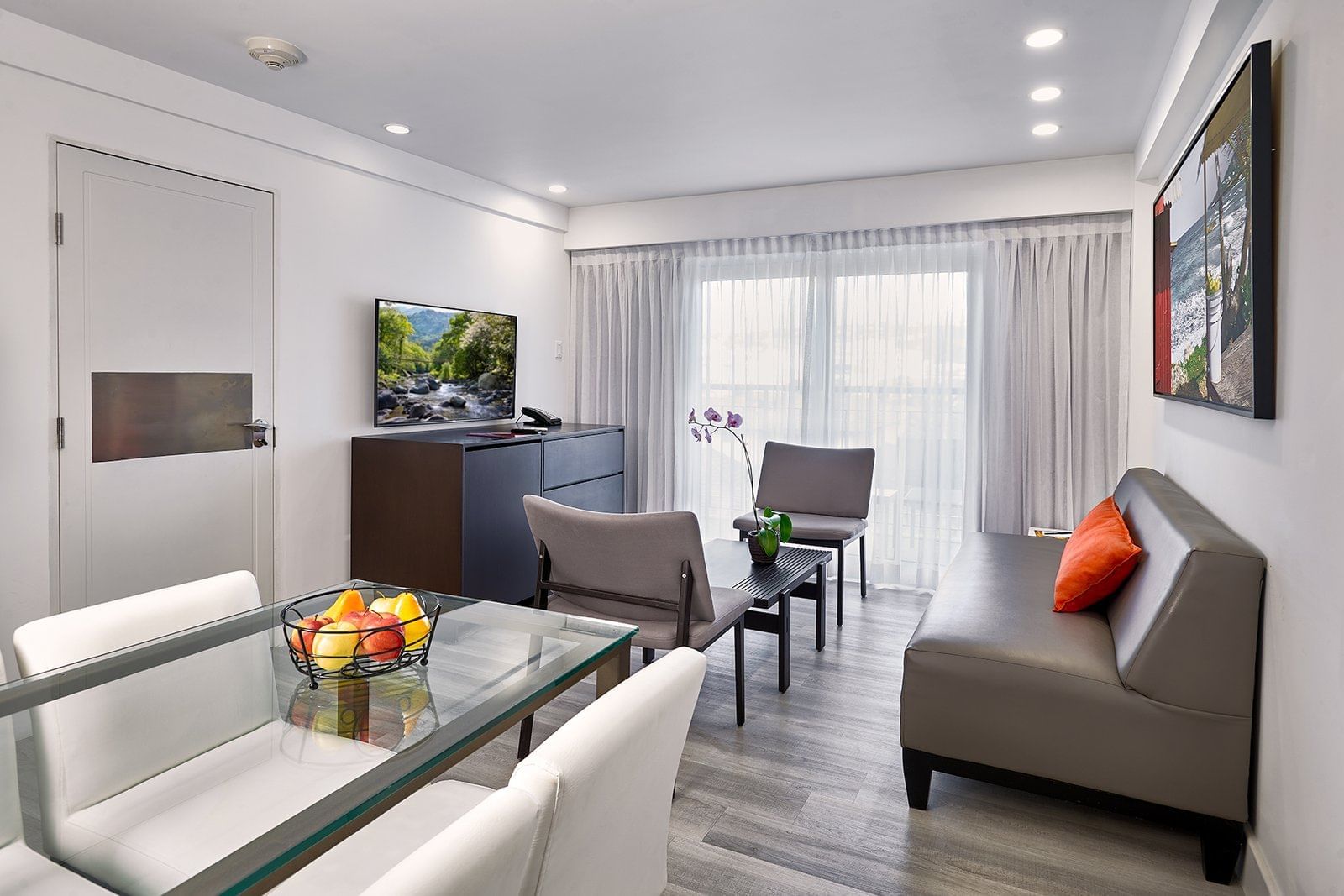 The R Hotel - Hotels in Kingston Jamaica