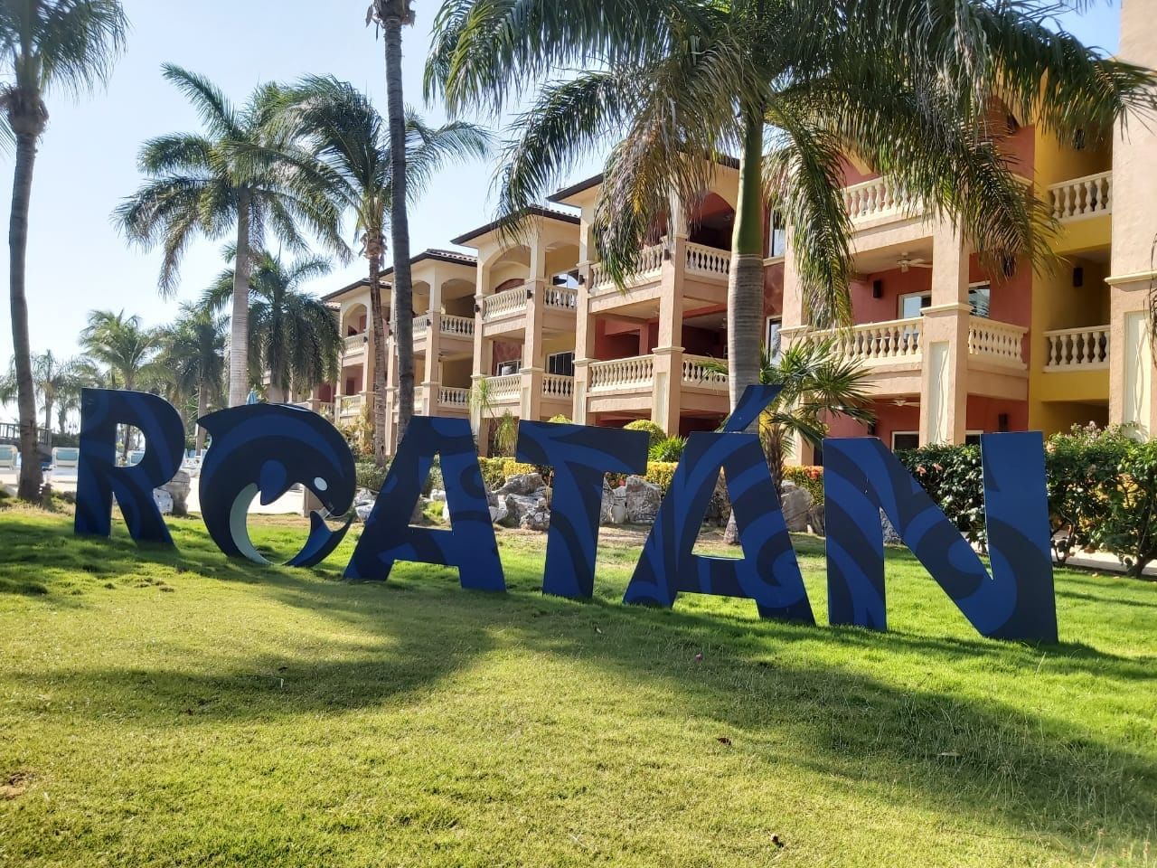 Infinity Bay Resort - All Inclusive Roatan Resorts