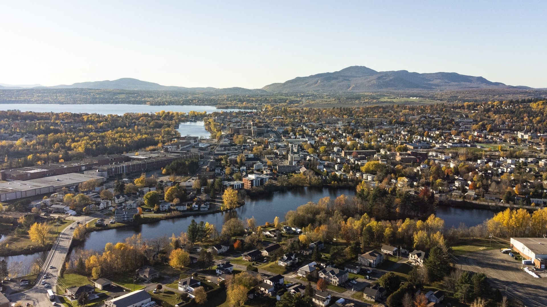 Quartier des marinas | Hébergement à Magog | Québec