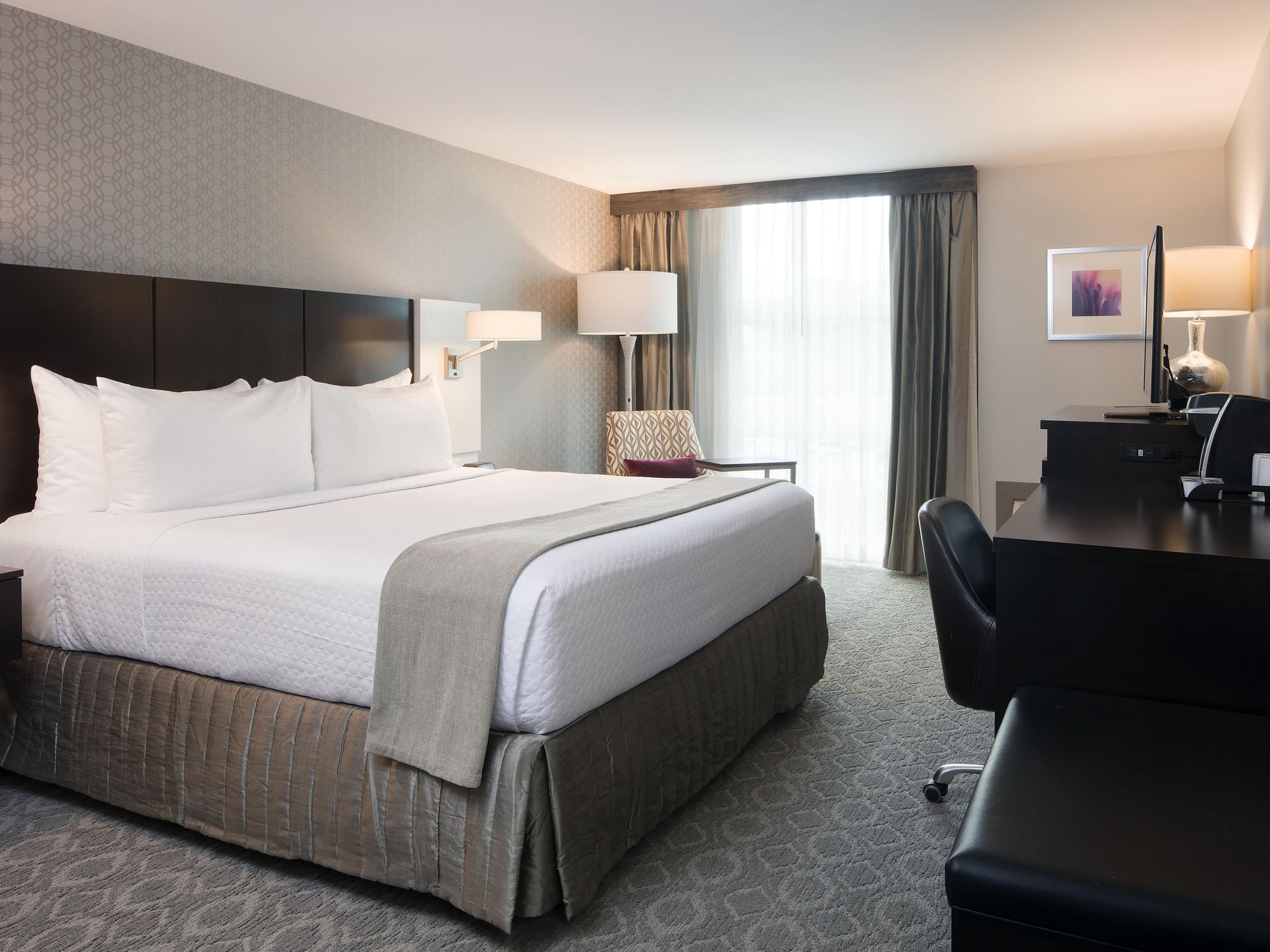 CROWNE PLAZA CHICAGO SW - BURR RIDGE - BURR RIDGE, IL | GF Hotels & Resorts