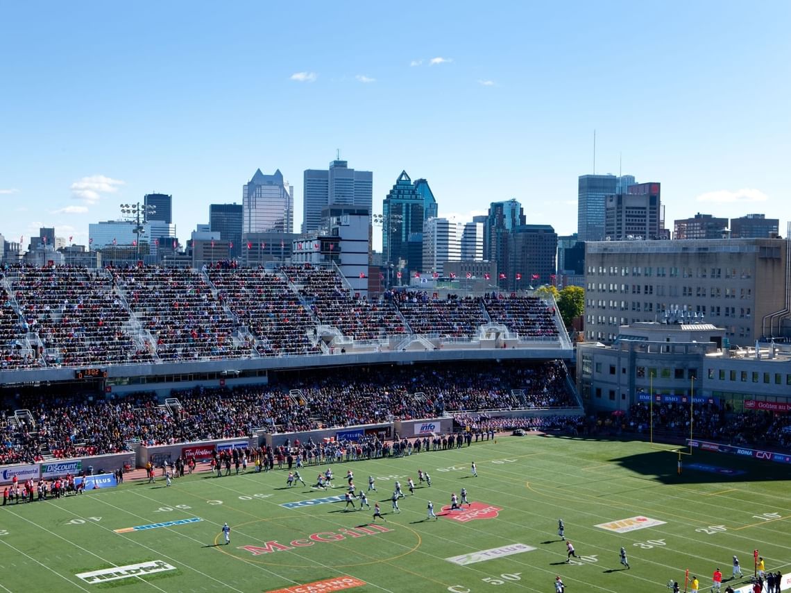 Percival Molson Memorial Stadium (Redmen McGill) | Le Cantlie Suites