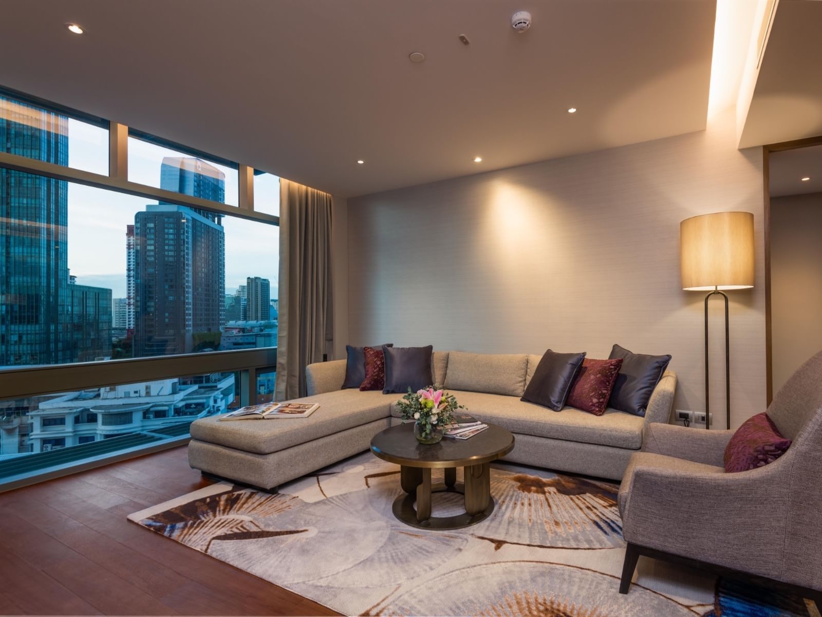 CONTACT US | Chatrium Grand Bangkok