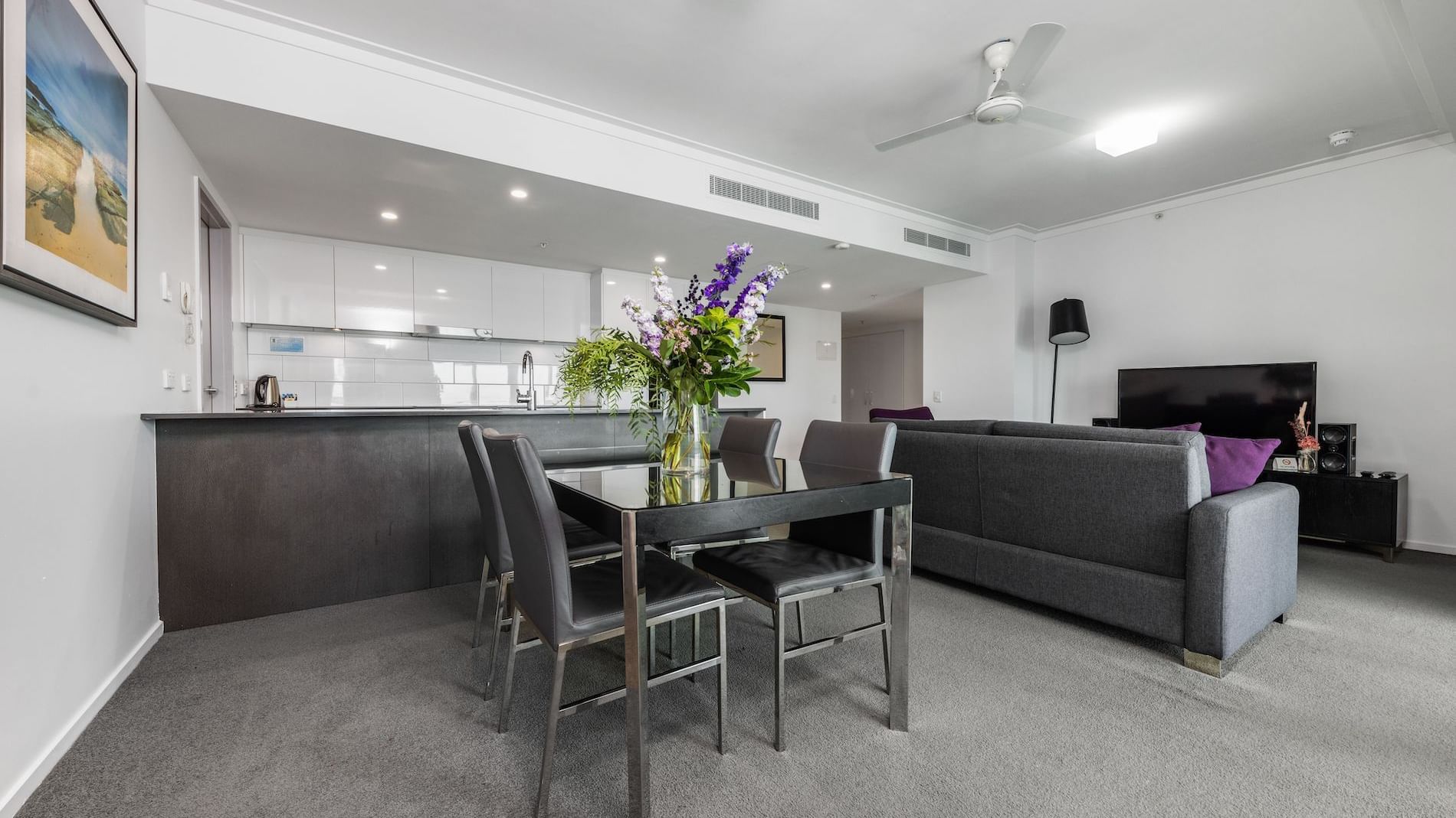 H on Mitchell Darwin | Long Term Stays | Darwin CBD Accommodation