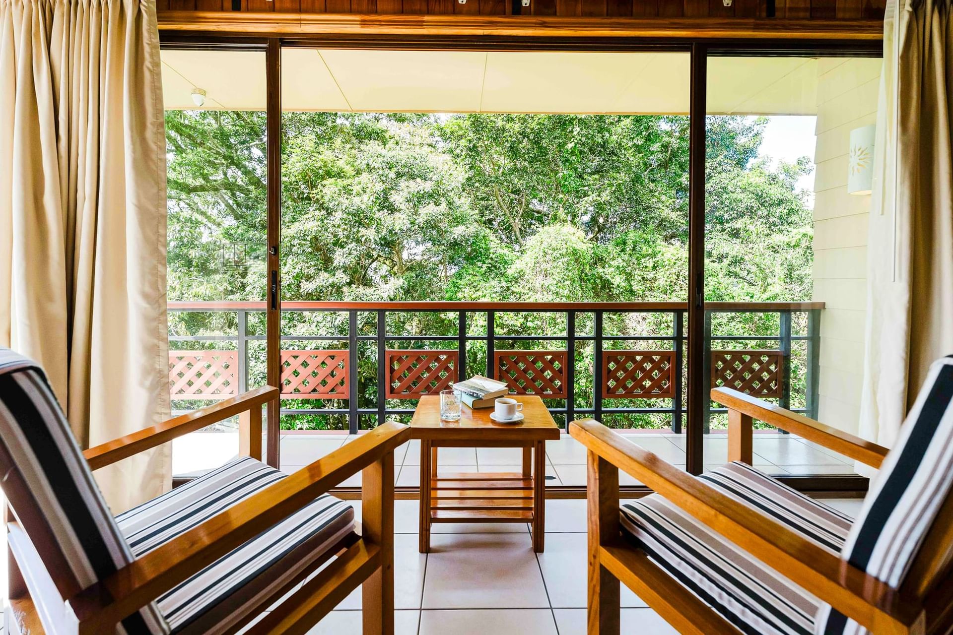 Ficus Sunset Suites | Hotel in Monteverde Costa Rica