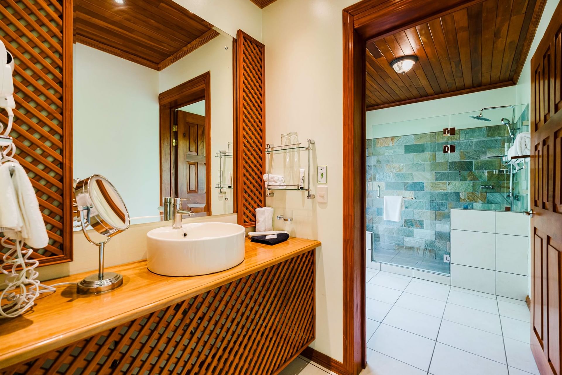 Suites en Monteverde Costa Rica | Ficus Sunset Suites