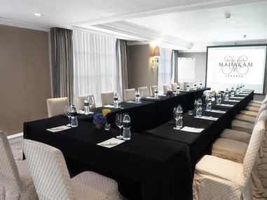 HALF DAY MEETING PACKAGE (MIN 10 PERSONS)