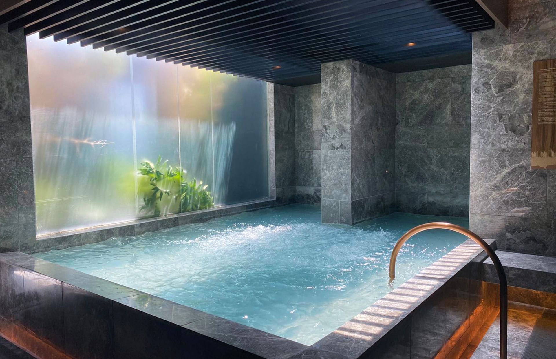 Swimming Pool and Fitness Center in Manila | Hotel Okura Manila