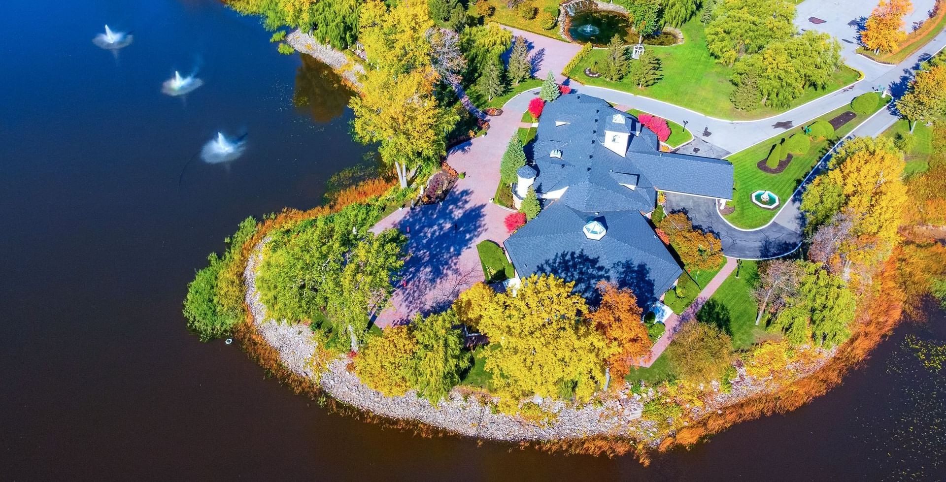 What to do in Vaudreuil-Dorion - Chateau Vaudreuil