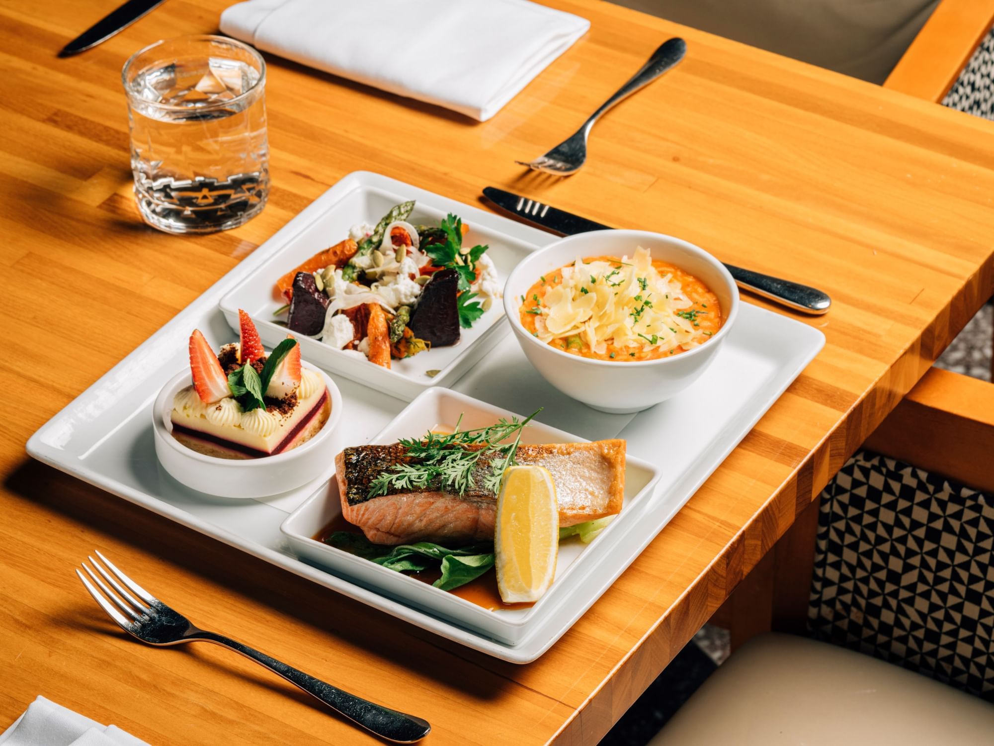 Weekday Lunch Plate | Hotel Offers at The Fullerton Hotel Sydney