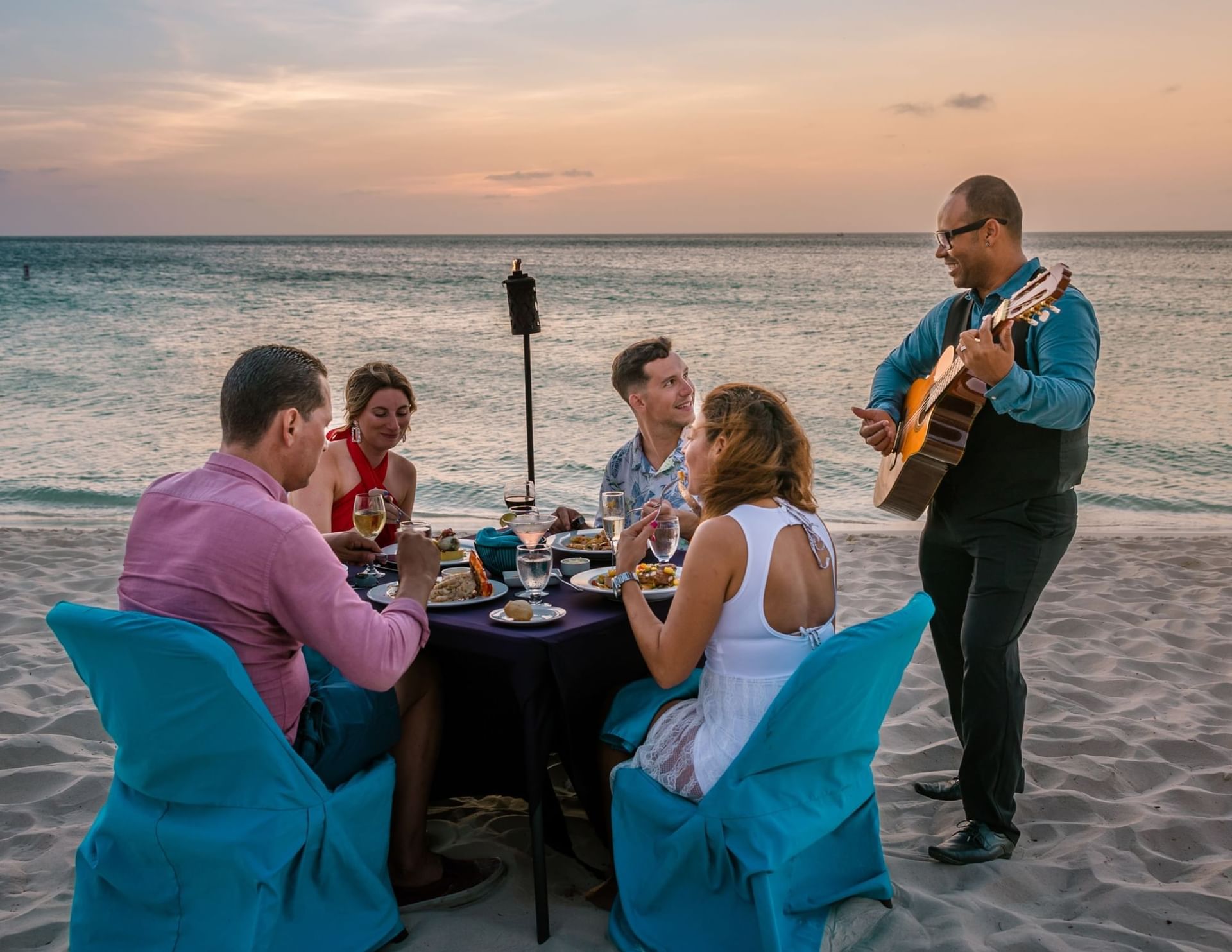 Restaurants on the Beach | Aruba | Amsterdam Manor Beach Resort