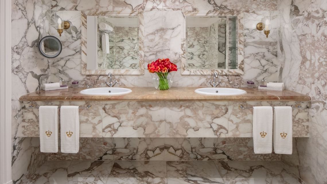 Qaruh Suite | Hotel Offers at master_brand