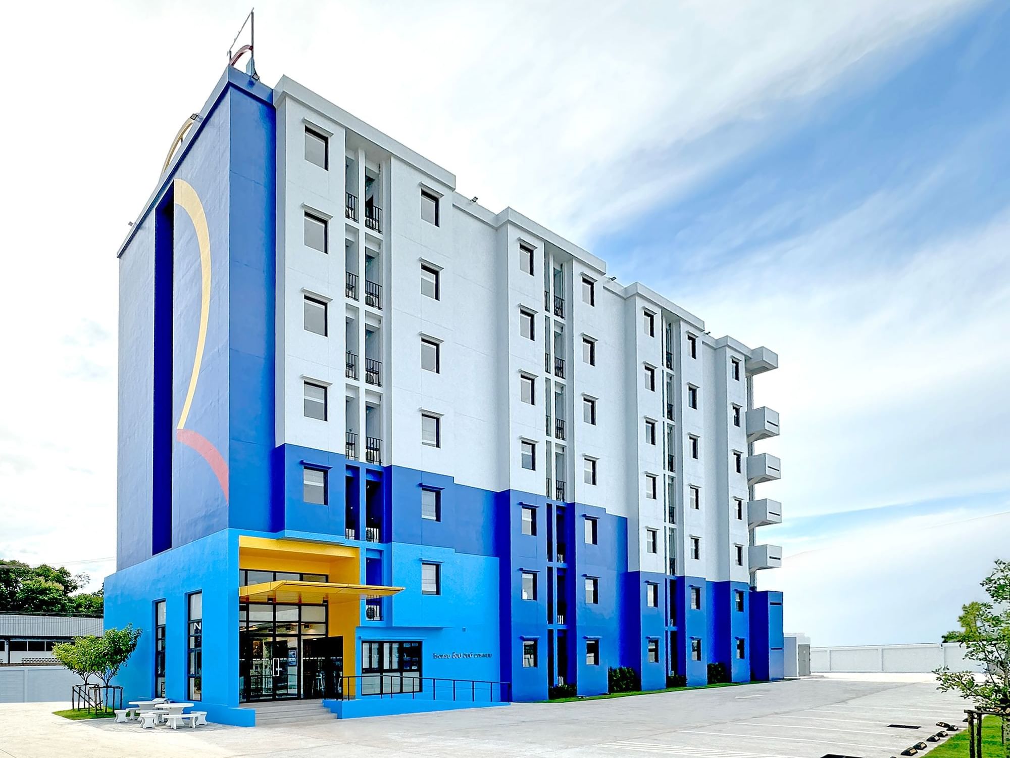 HOP INN Nakhon Phanom | Budget Hotels to Stay in Nakhon Phanom