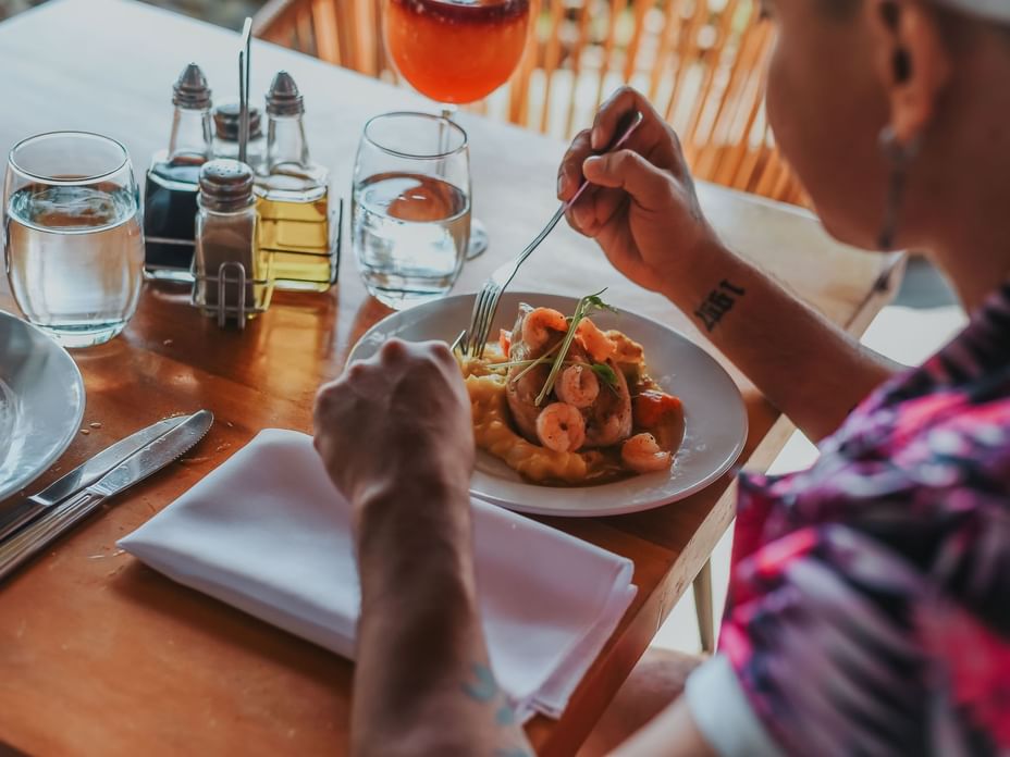 Specializing in International Cuisine, It offers exclusive breakfast ...