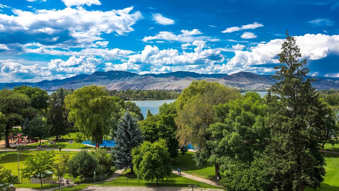 Standard Room, 1 King Bed, Park View | Sandman Signature Kamloops