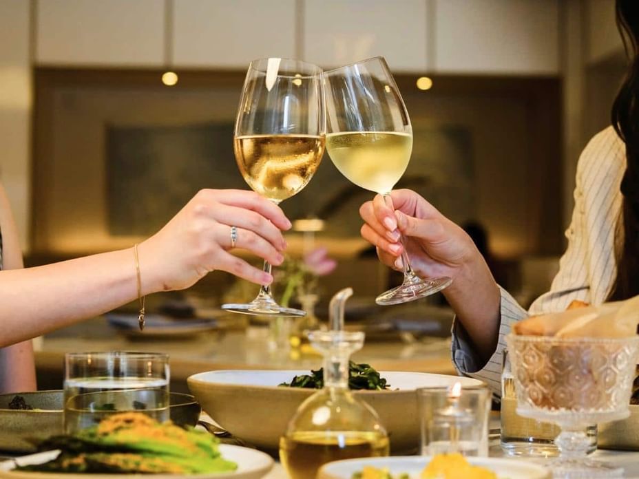 Mediterranean Dining in Midtown Manhattan at IRIS - Moderne Hotel NYC