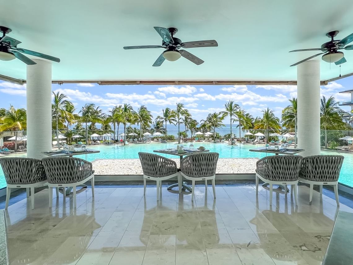 Vistas Pool Bar | Haven Riviera Cancun