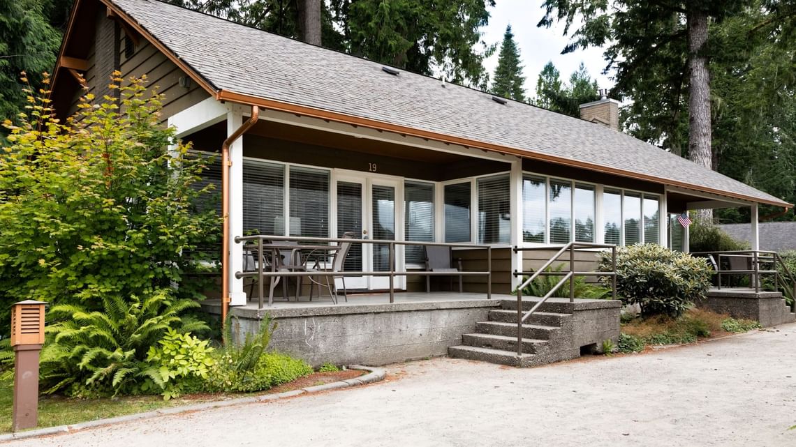 Two-Bedroom Pet Cottage | Alderbrook Resort & Spa - Redesign Rooms