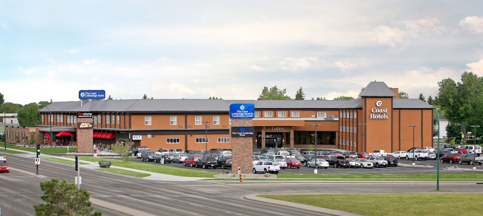 Firestone Restaurant & Bar | Casual Restaurant in Lethbridge