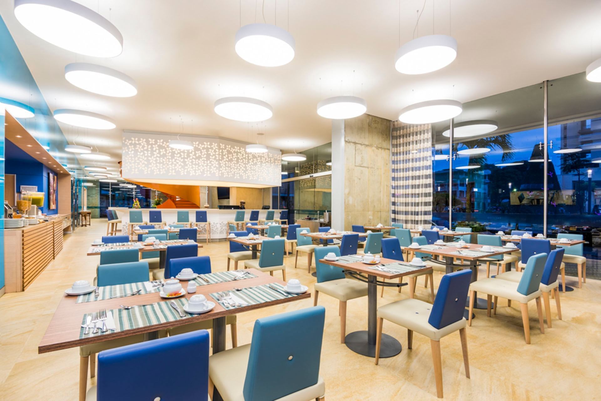 Restaurantes hoteles Cosmos Colombia-Cadena Hoteles Cosmos