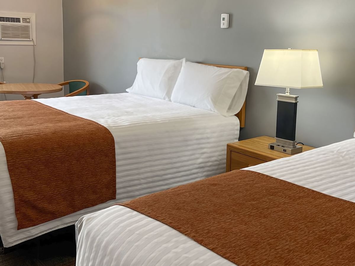 Coast Two Queens | Hinton Accommodations