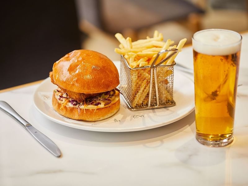 The Cliveden Bar & Dining | Restaurant | Hotels in Melbourne