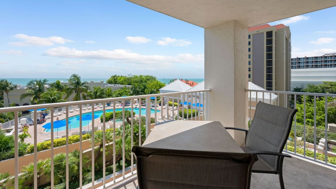 1 Bedroom Partial Ocean View Suite | Marco Beach Ocean Suites Florida ...