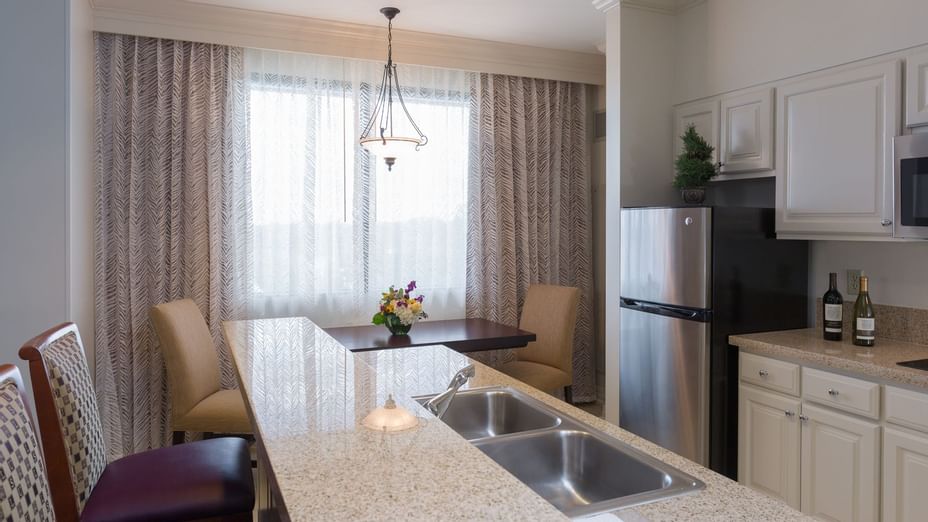 The Cook Two Bedroom Suite - The Cook Hotel