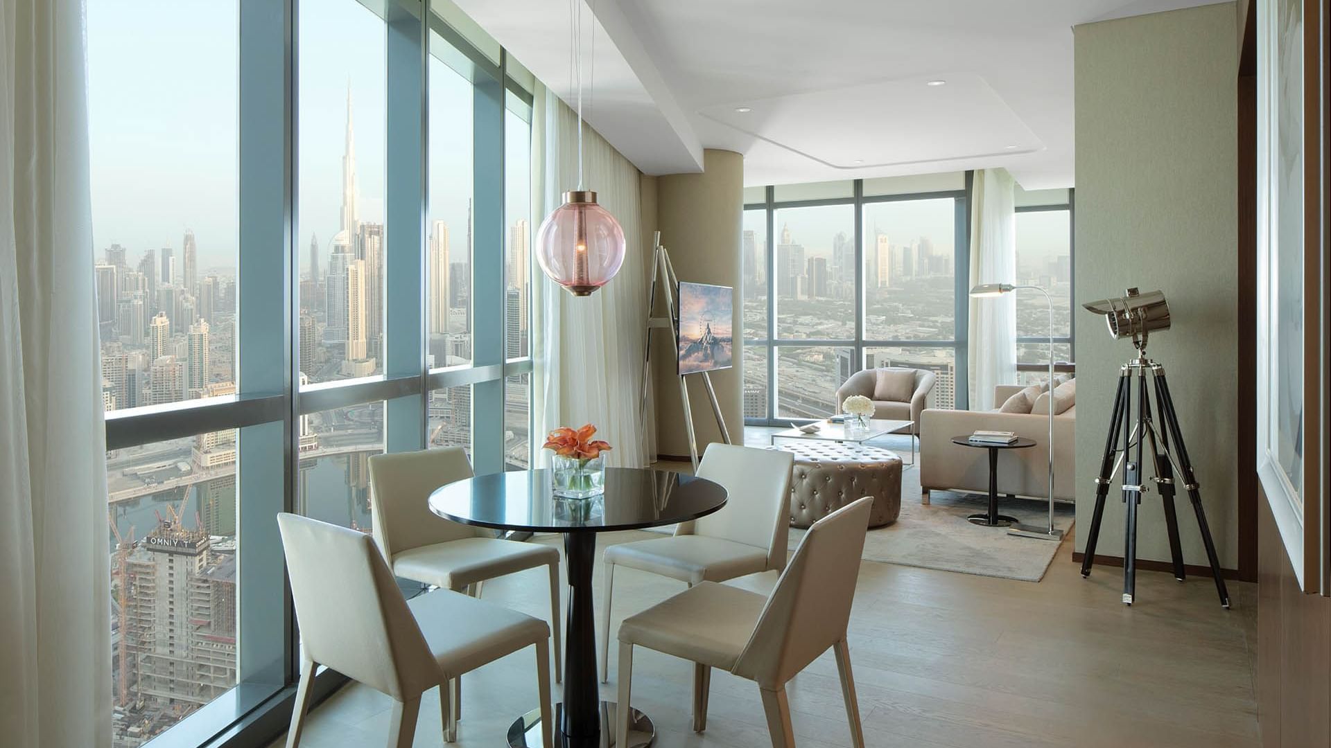 5-star accommodation in Dubai | Paramount Hotels Dubai