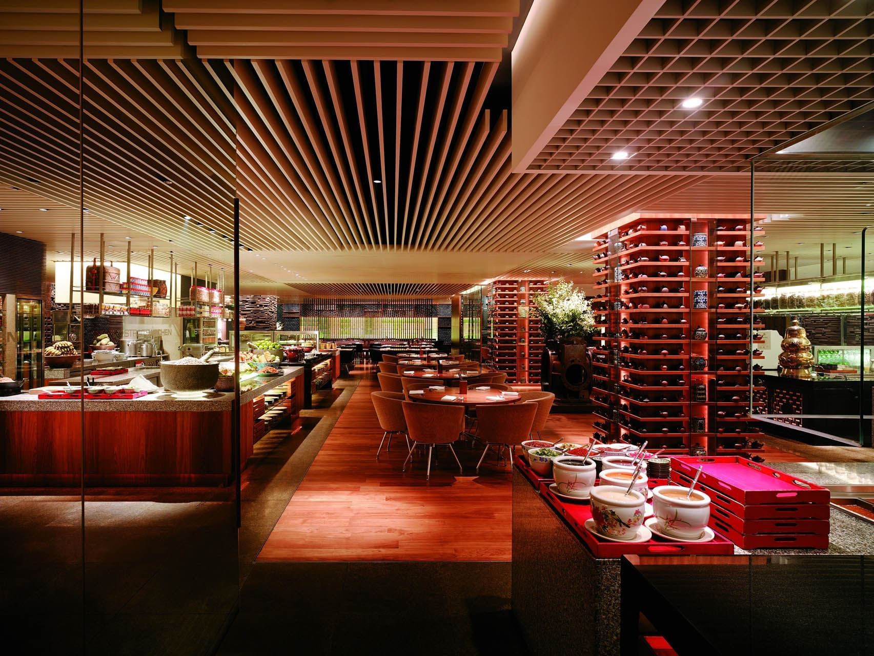 StraitsKitchen | Halal Buffet Restaurants in Orchard Singapore