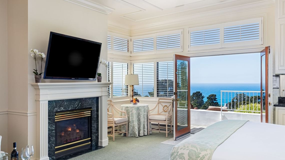 Premium Ocean View King | Tally Ho Inn | Accommodation